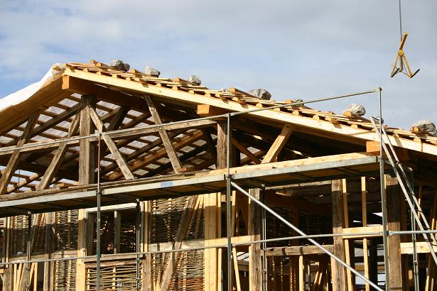 Holzbau-Redle GmbH - D-88299 Leutkirch - Spitalriedstr. 10 - Tel: 07565 ...